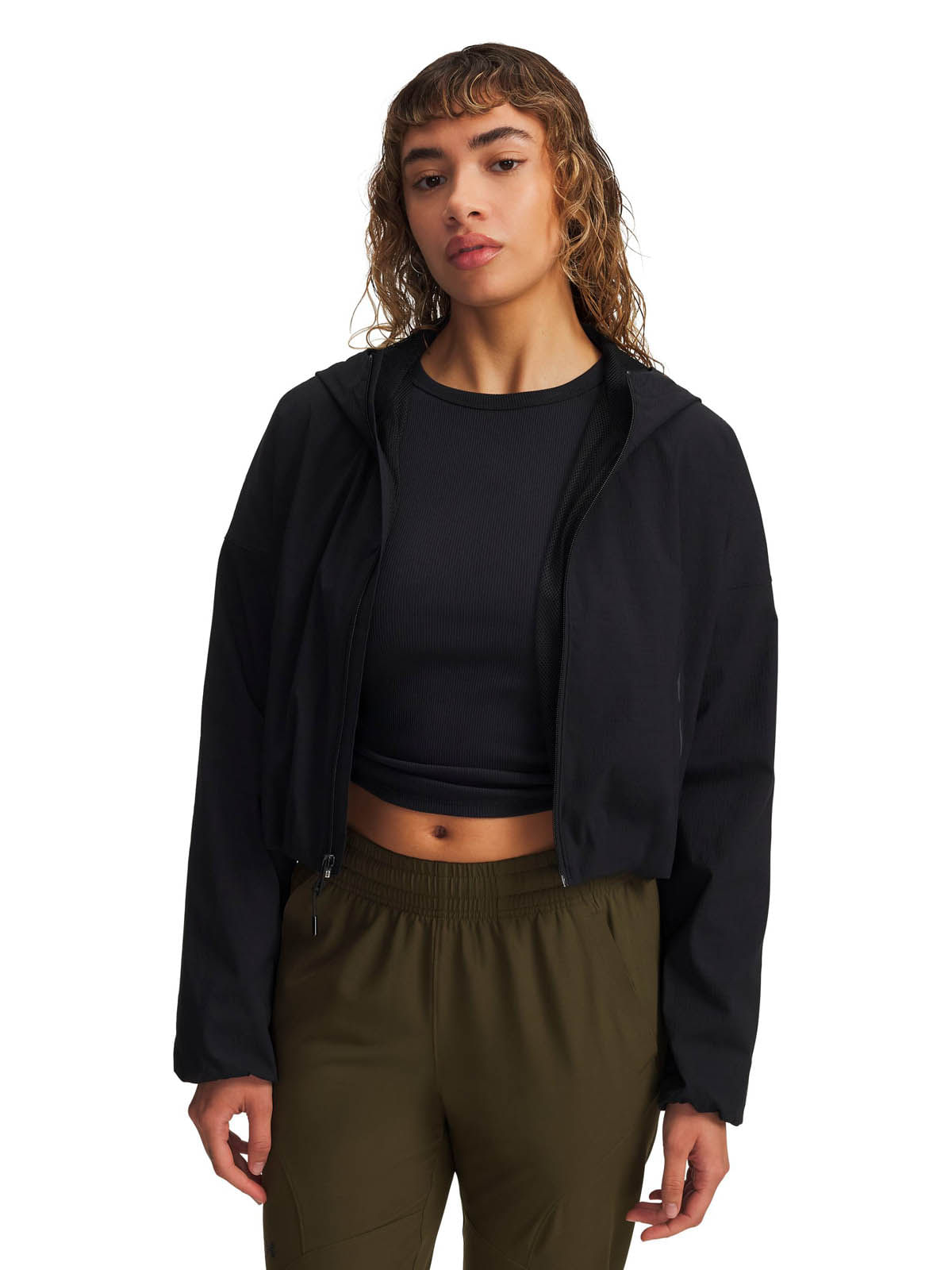 Under Armour - Polerón Lifestyle para mujer Unstoppable Woven Ripstop ...